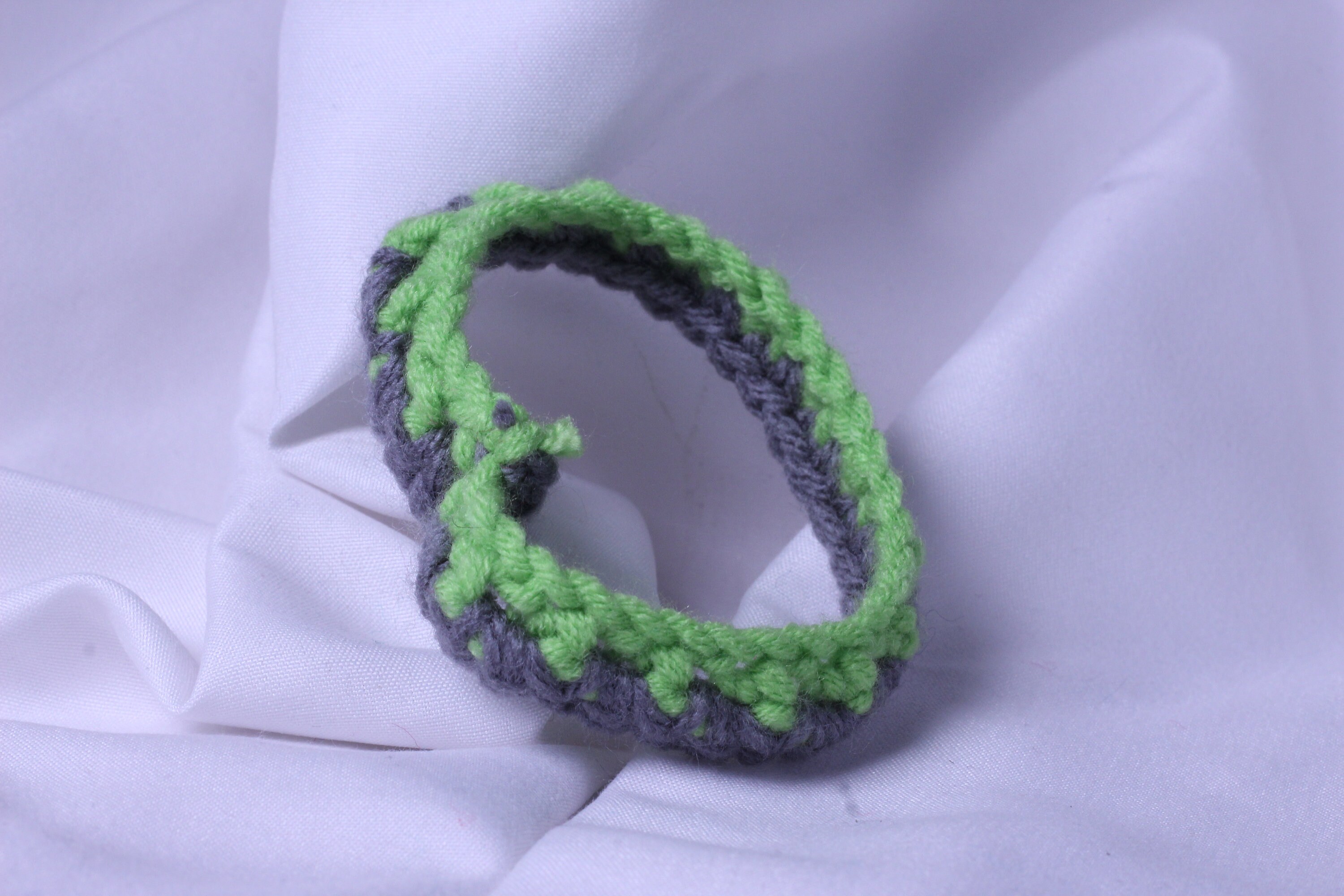 Tangle Dangle UFO - Etsy