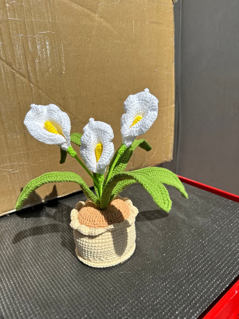 Crochet Flower Plant/calla Lily Plant for Decoration - Etsy