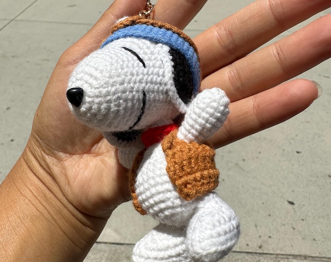 Pilot Snoopy Keychain/ Crochet Keychain/cute Amigurumi Keychain ...