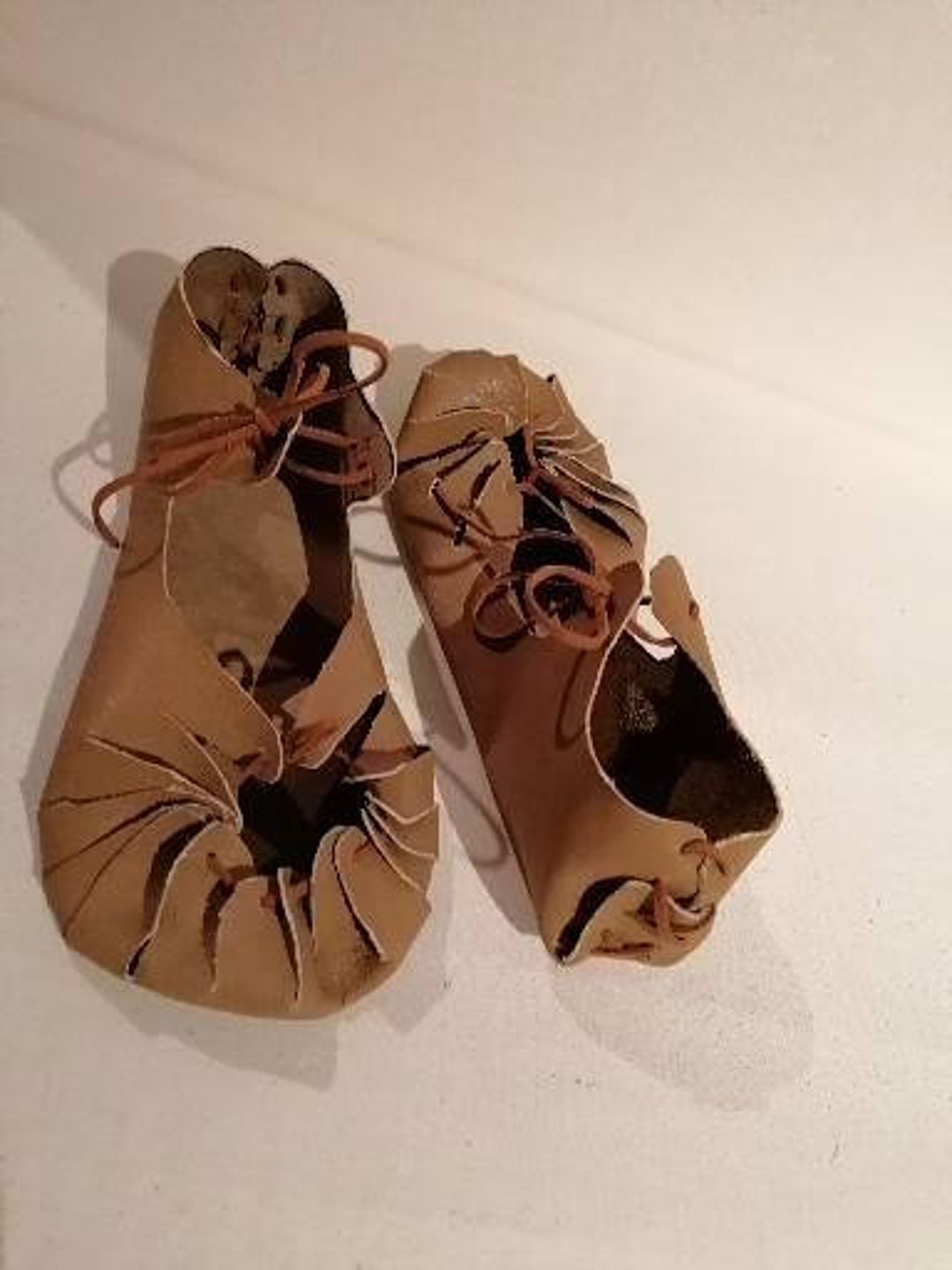 Bundschuhe / Barfußschuhe Mittelalter/ Alltag / Kinder Erwachsene ...