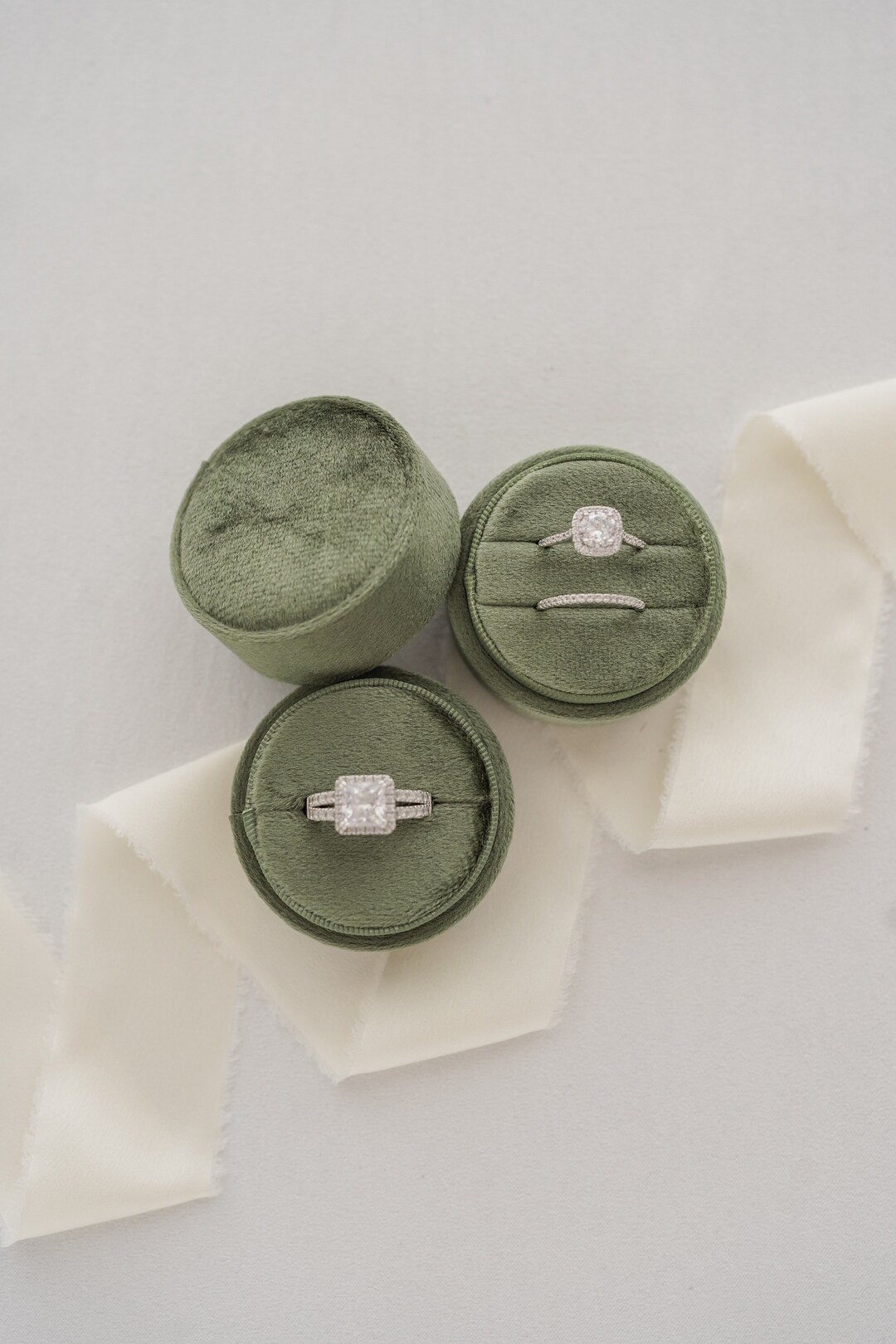 Wedding Velvet Ring Box, Round Single Slot or Double Slot, Custom Green ...