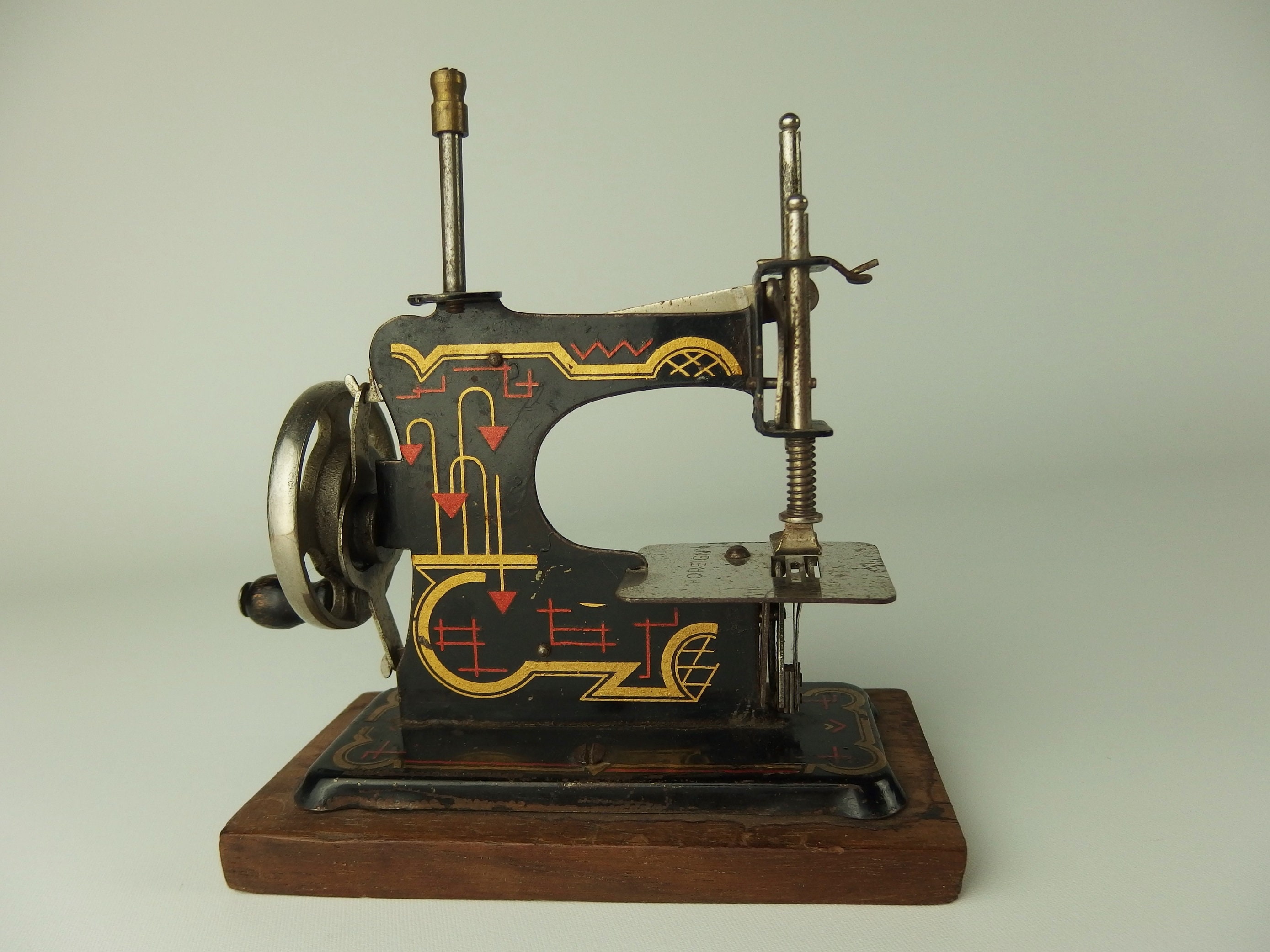 Antique Stitch Toy Sewing Machine Casige // Art Deco German Tin Toy ...