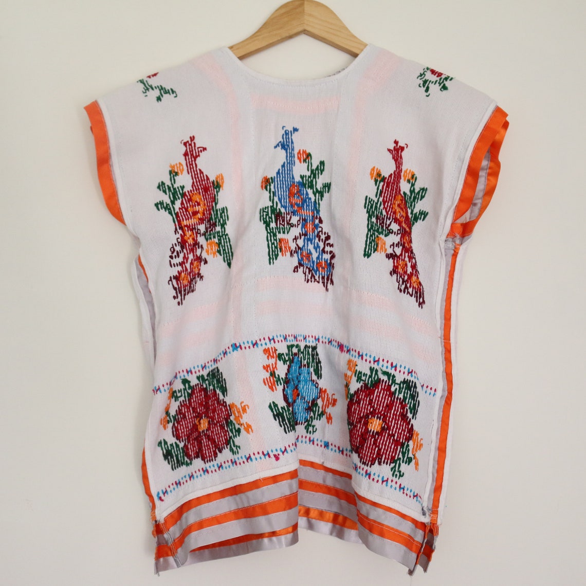 Pineapple Flower: Huipil From Tuxtepec Oaxaca, Cross-stitch Mazatec ...