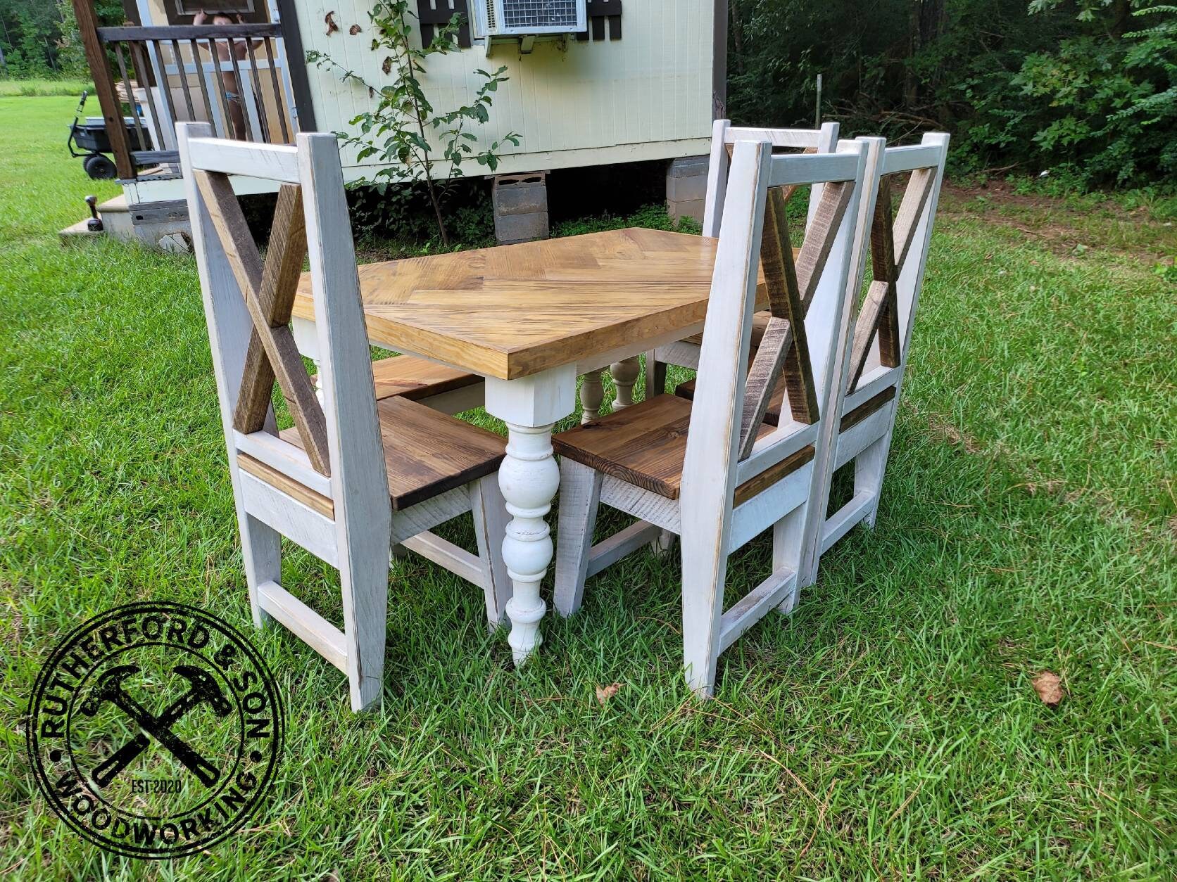Farmhouse Herringbone Table Set - Etsy