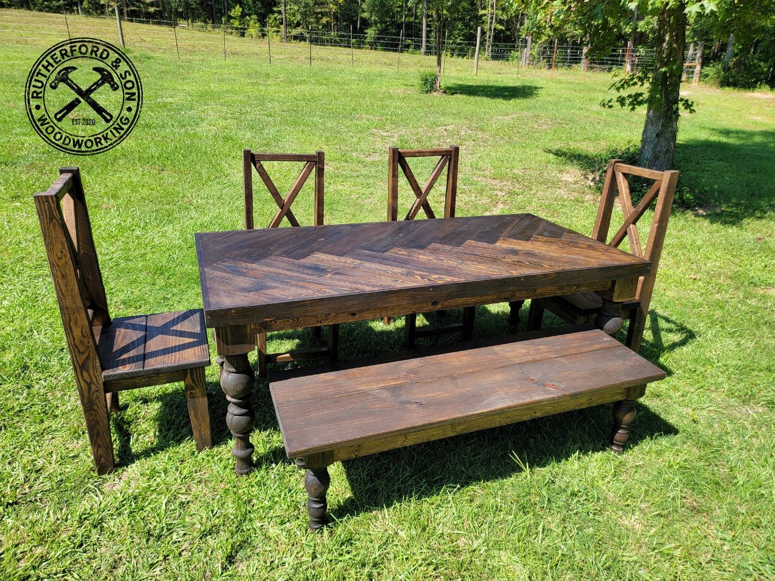 Farmhouse Herringbone Table Set - Etsy