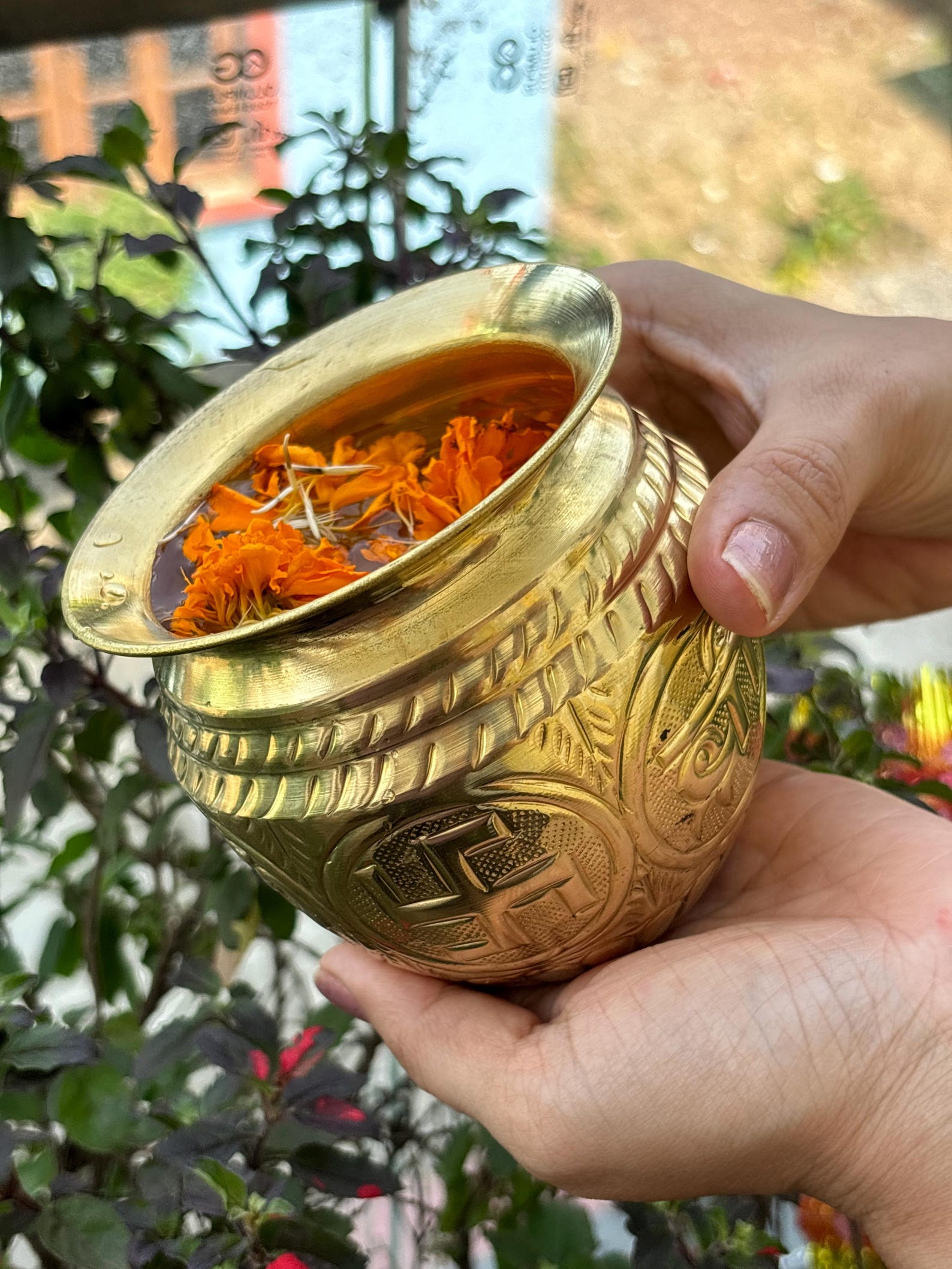 100% Brass Golden Water Kalash , Swastik Brass Kalash Brass Lota Pot ...