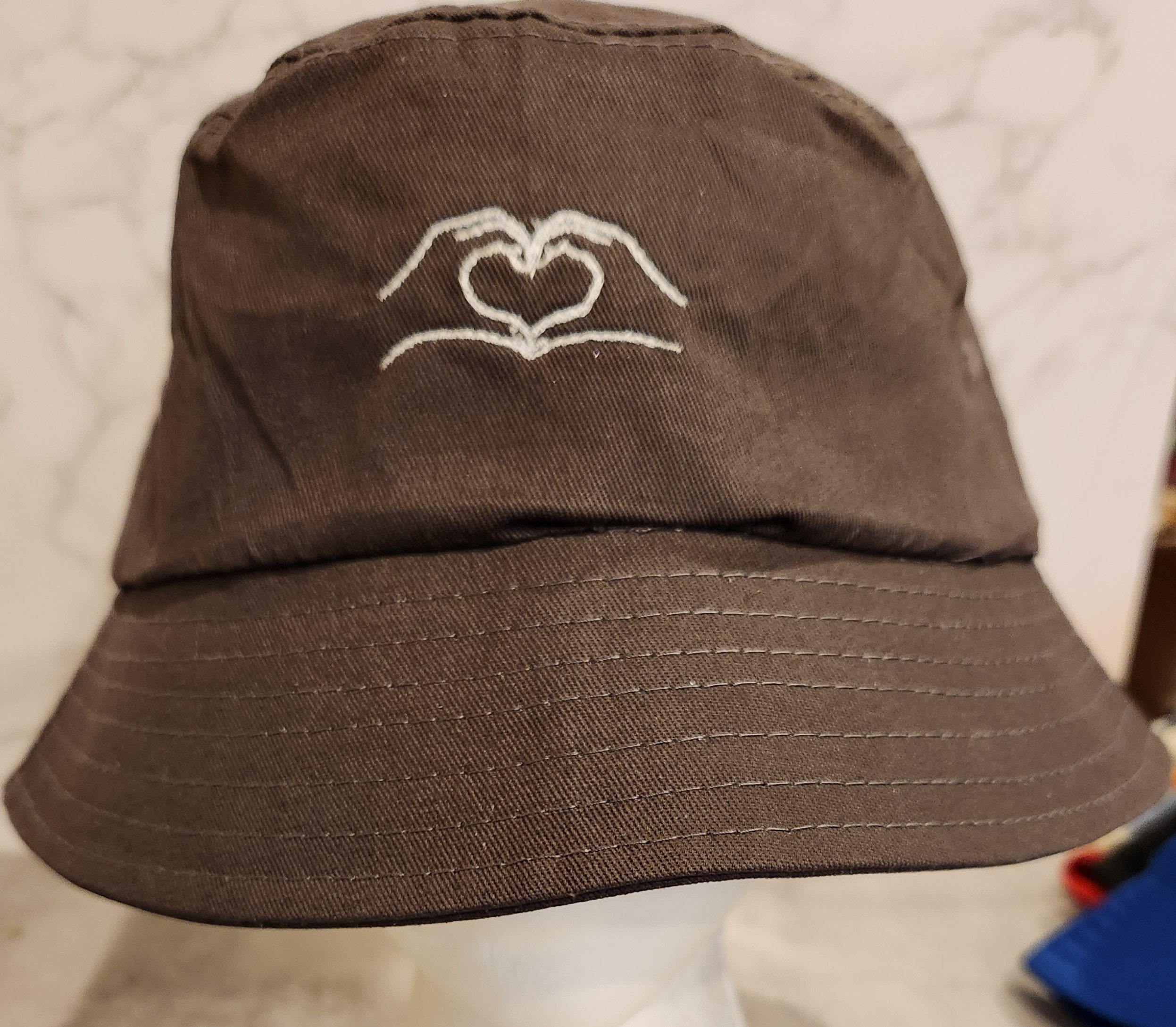 Hand Heart Bucket Hat Unisex Cool Trendy Summer Adult Teen Taylor Swift ...