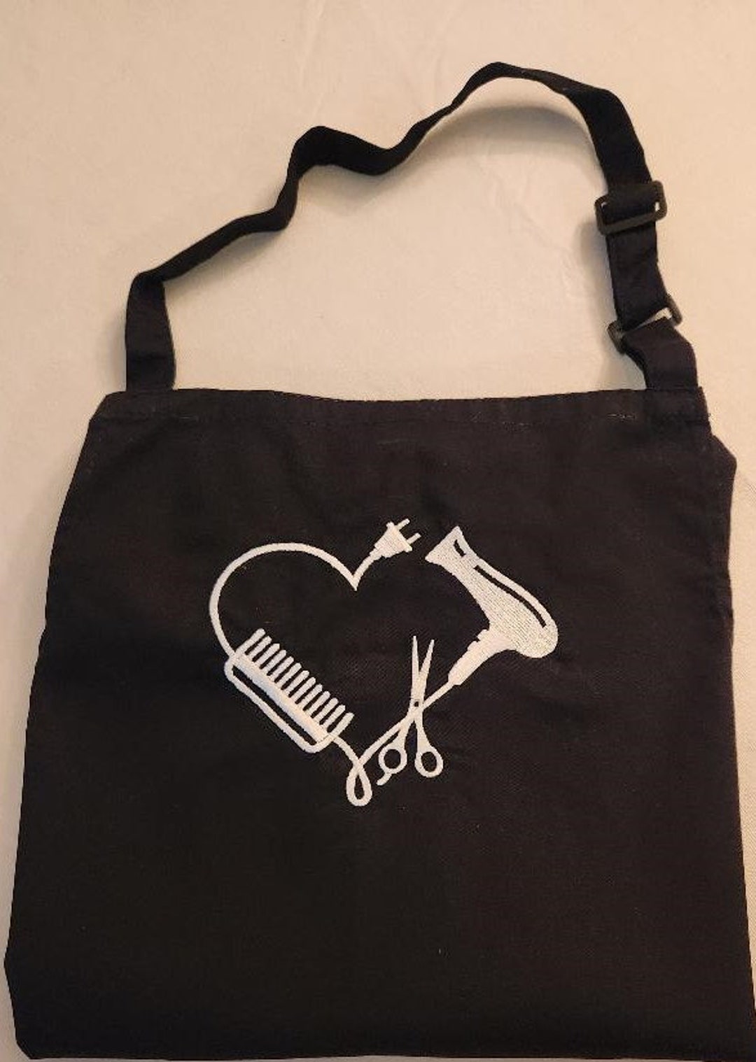 Hair Stylist Apron Black With Embroidered a Heart and Styling Tools 2 ...
