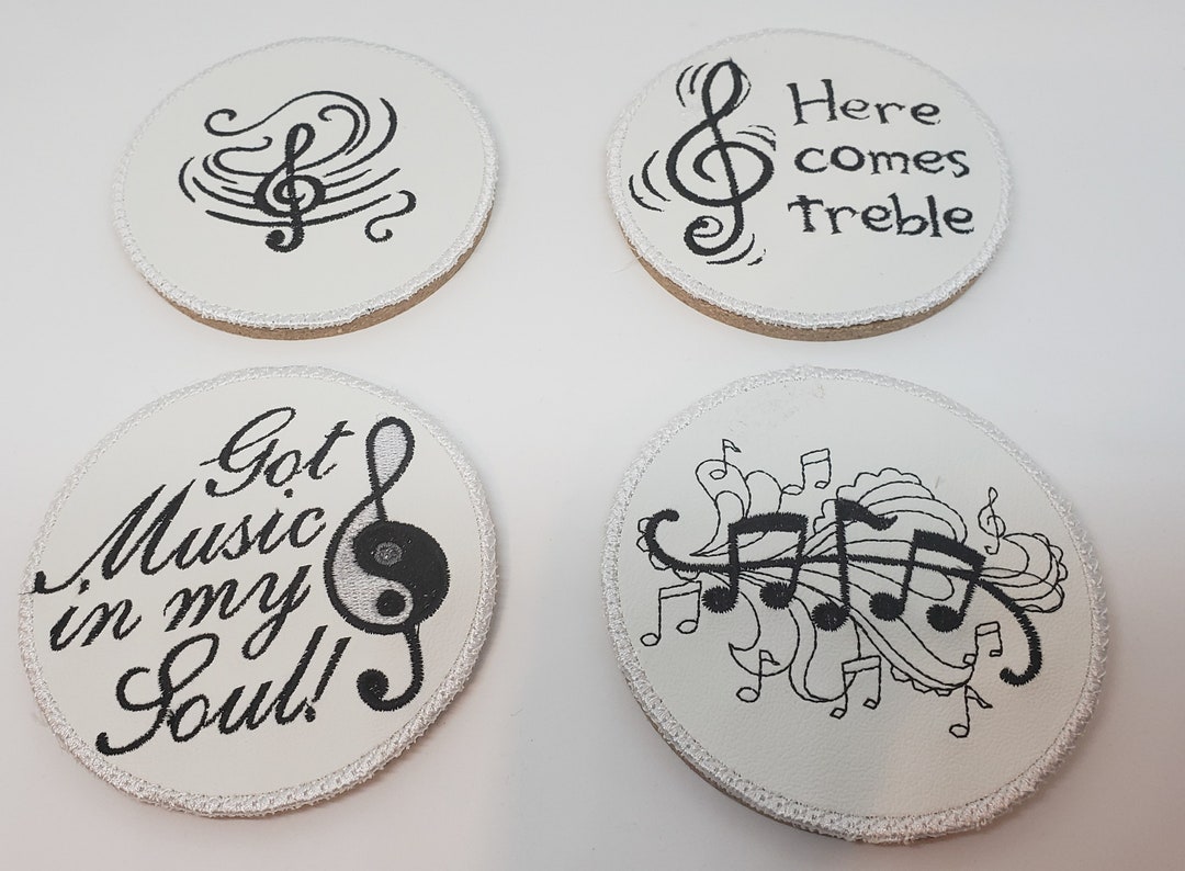 Coasters Music Notes 4 White Vinyl and Cork Black Medal Stand Music ...
