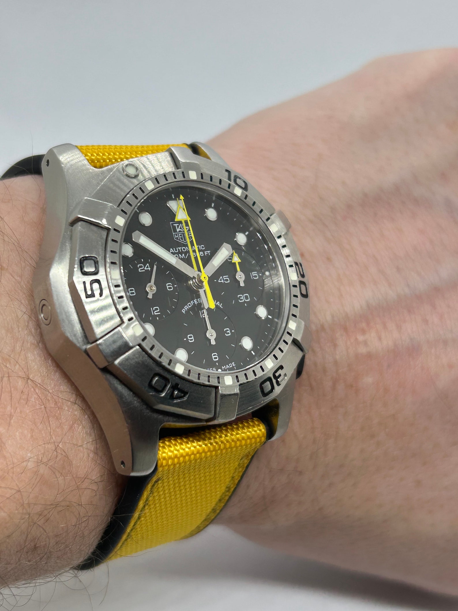 20mm & 22mm, Yellow and Black Hybrid Rubber Strap With Steel Buckle ...