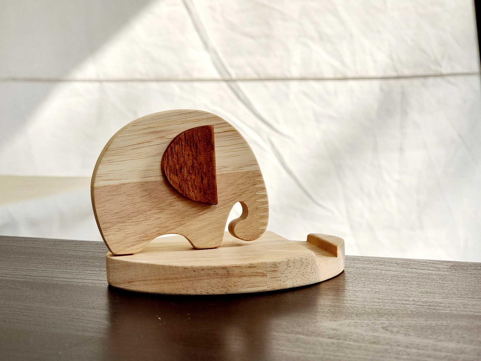 Animal Wooden Phone/tablet Stand - Beagle/elephant/reindeer/cat - Etsy