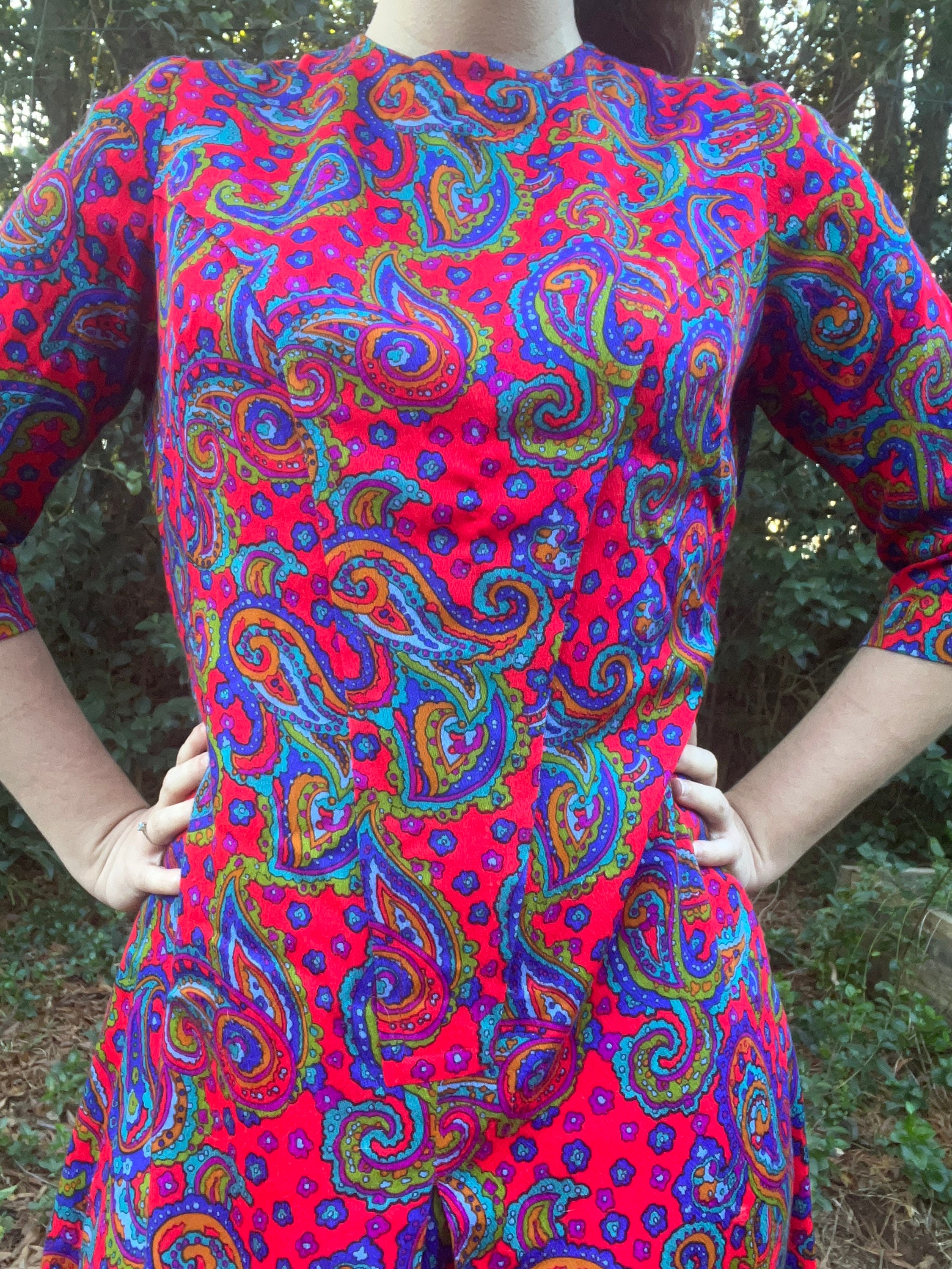 1970s Bright Red Paisley Dress With Inverted Pleat - Etsy