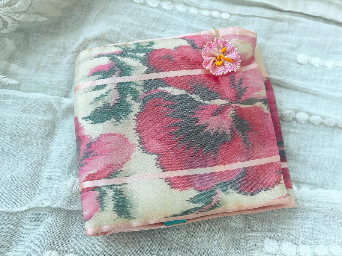 1920s Handkerchief Holder | Silk Floral 20s Hankie Case | Flapper ...