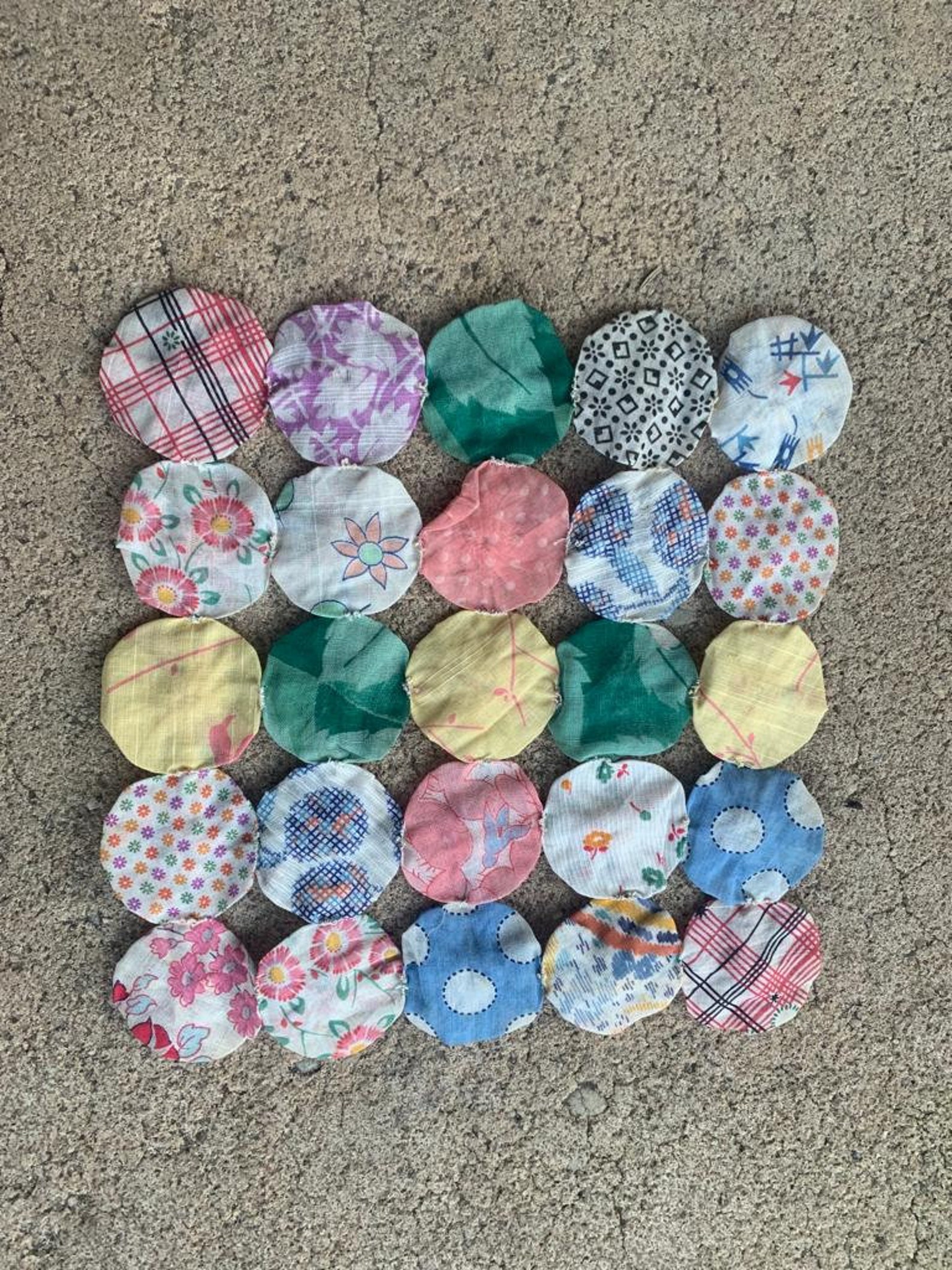 1930s Yo Yo Quilt Blocks 5x5 for Crafting or Decor - Etsy