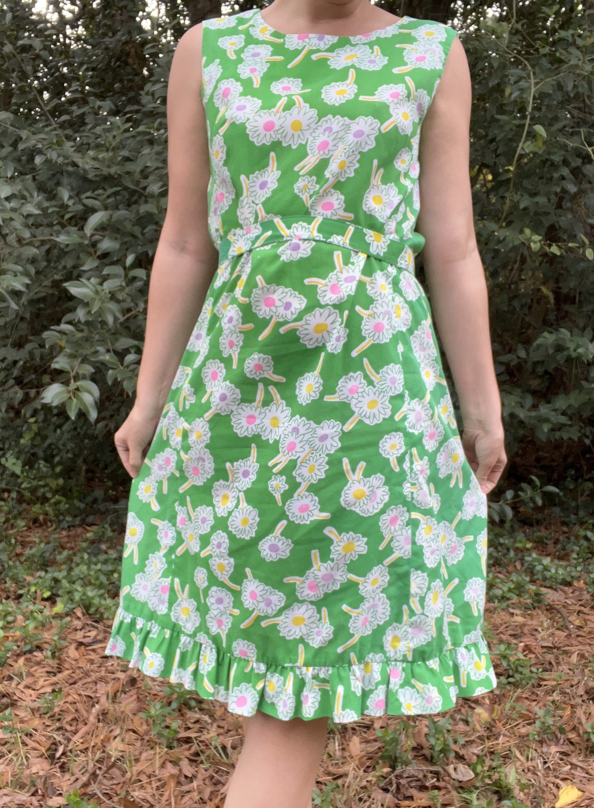1960s Green Daisy Print Midi Dress by Tanner of North Carolina - Etsy