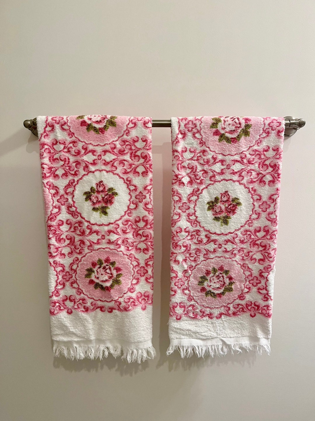 1950s Pink Floral Towels by Cannon Set of Two Pink Roses - Etsy