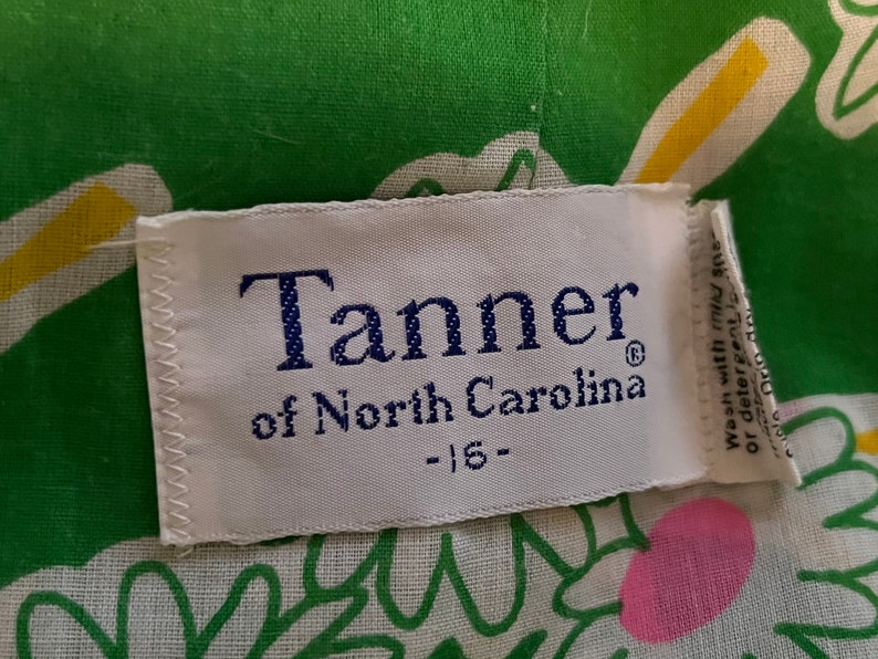 1960s Green Daisy Print Midi Dress by Tanner of North Carolina - Etsy