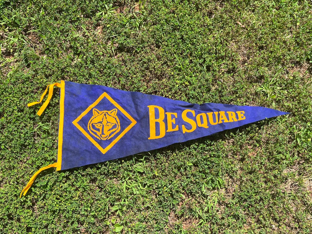 1950s Cub Scouts “be Square” Pennant in Blue and Yellow - Etsy