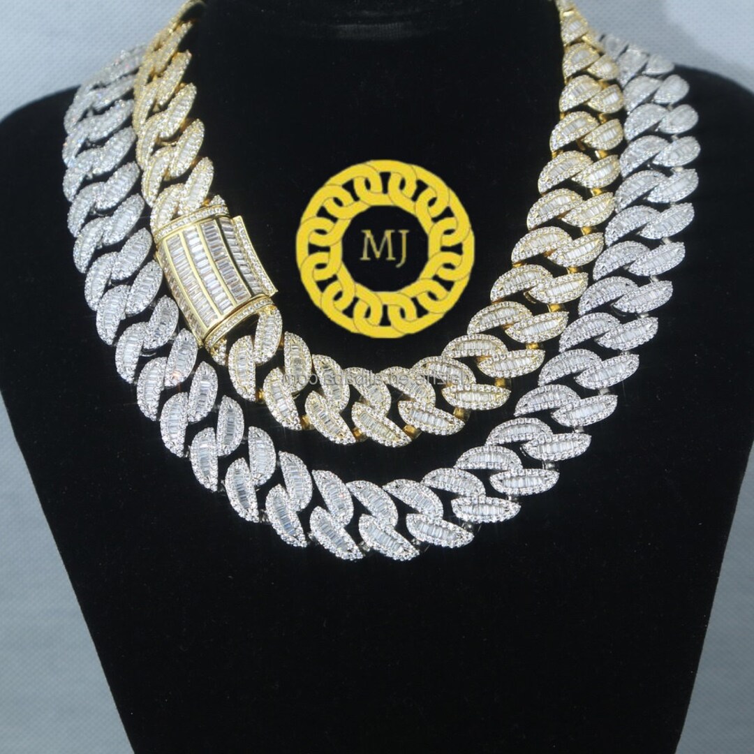 Heavy Solid 925 Sterling Silver Men's VVS1 Moissanite Baguette Studded ...