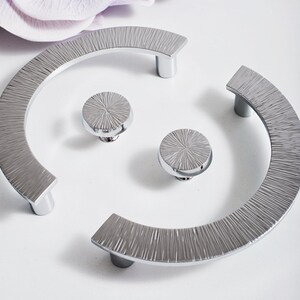 Chrome Drawer Handles and Dresser Knobs, Brass Cabinet Pulls, Chrome ...
