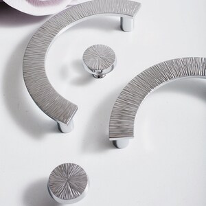 Chrome Drawer Handles and Dresser Knobs, Brass Cabinet Pulls, Chrome ...