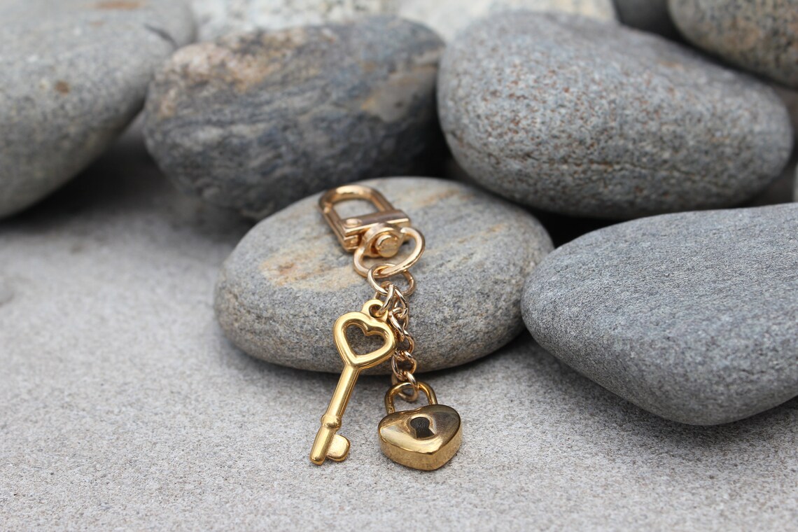 Gold Heart Lock and Key Keychain I Purse Pendant Charm Car | Etsy