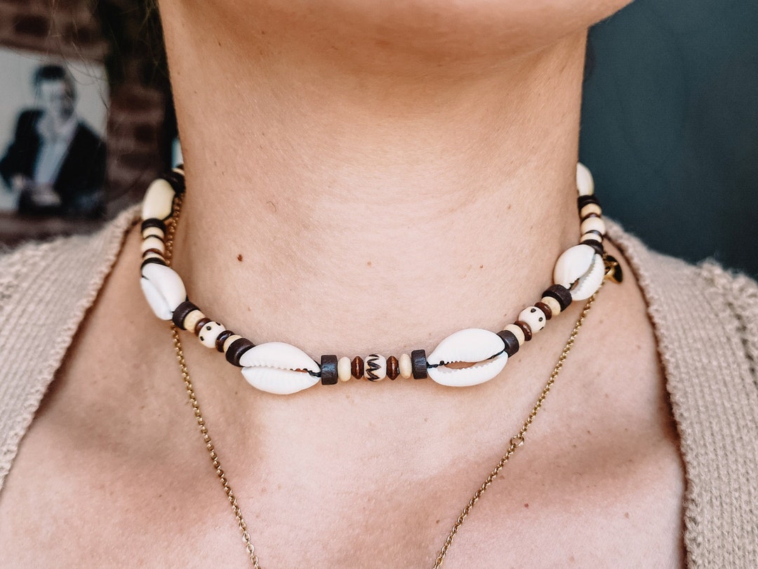 Shell Necklace Boho Jewelry Surfer Beach Necklace Wooden Beads Kauri ...