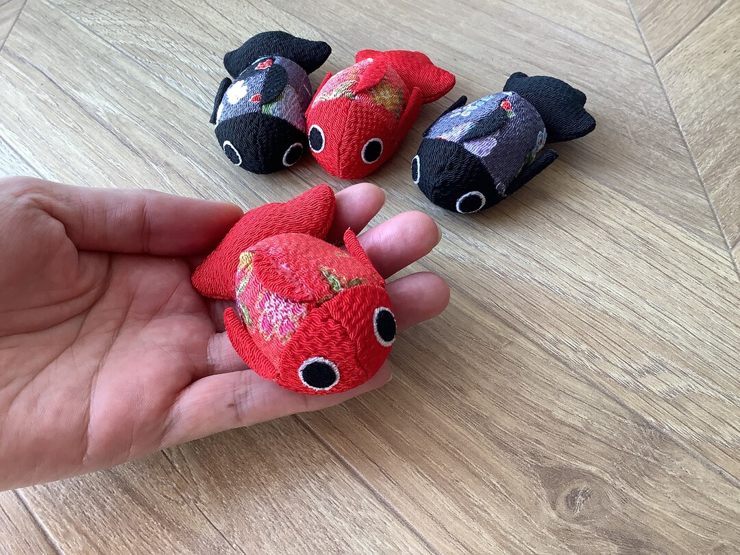 Japanese Otedama Balls, Juggling Balls, Set of 4 Gold Fishes - Etsy