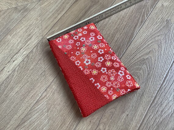 Japanese chirimen charming tissue paper holder, pouch - Gem