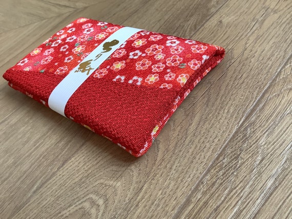 Japanese chirimen charming tissue paper holder, pouch - Gem