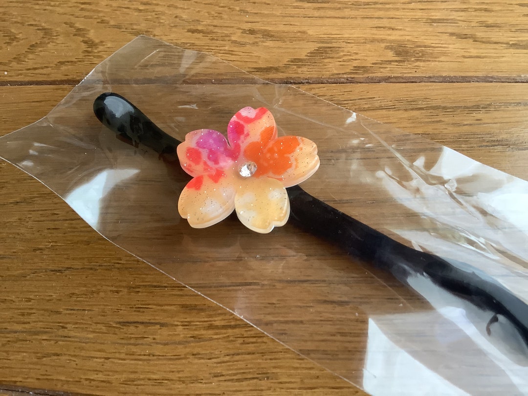 Japanese Red Flower Kanashi Hair Pin, Kimono Hair, Made in Japan - Etsy