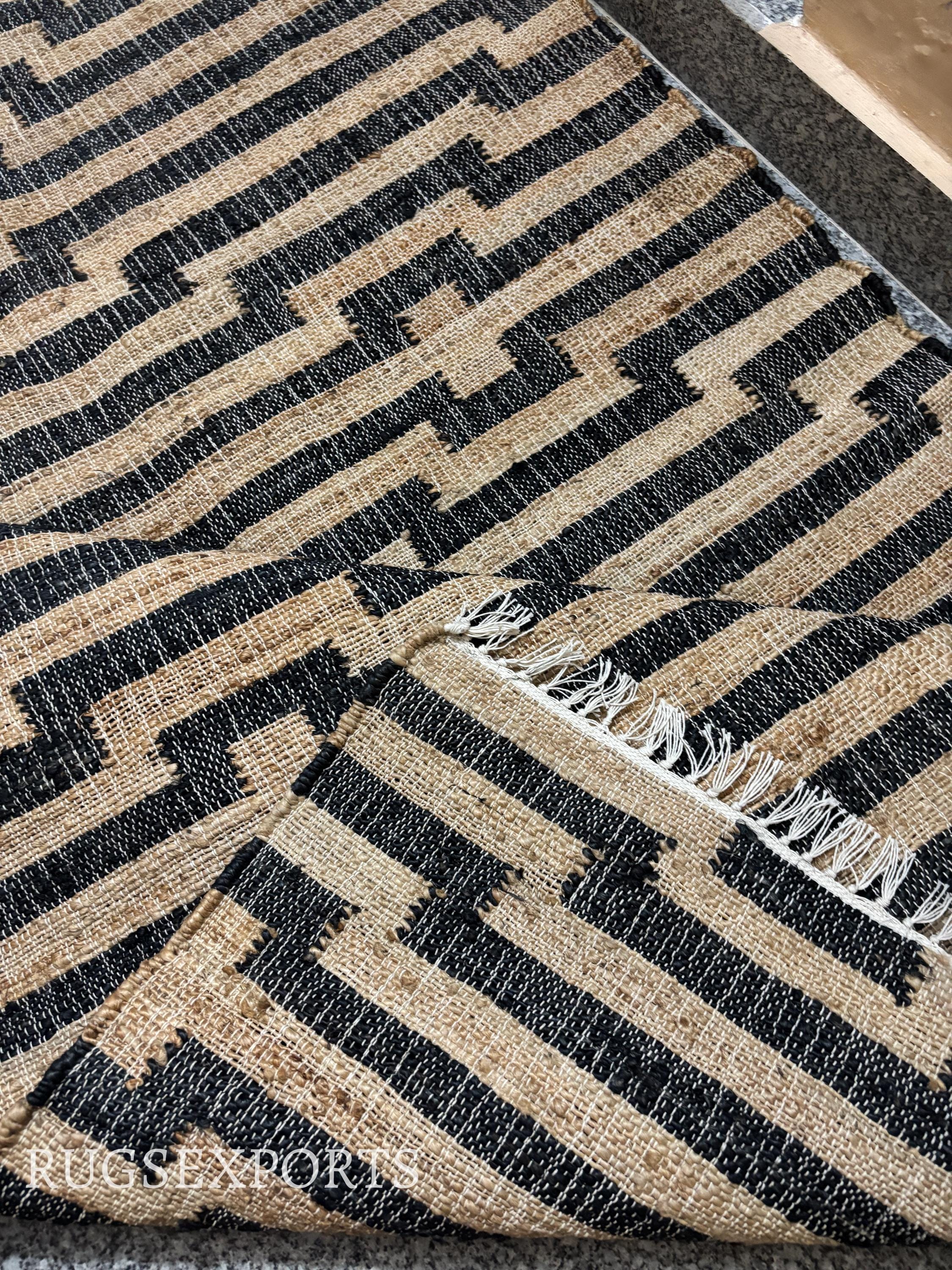 Natural Jute Black High Quality Hand Woven Geometric Boho Style Rug ...