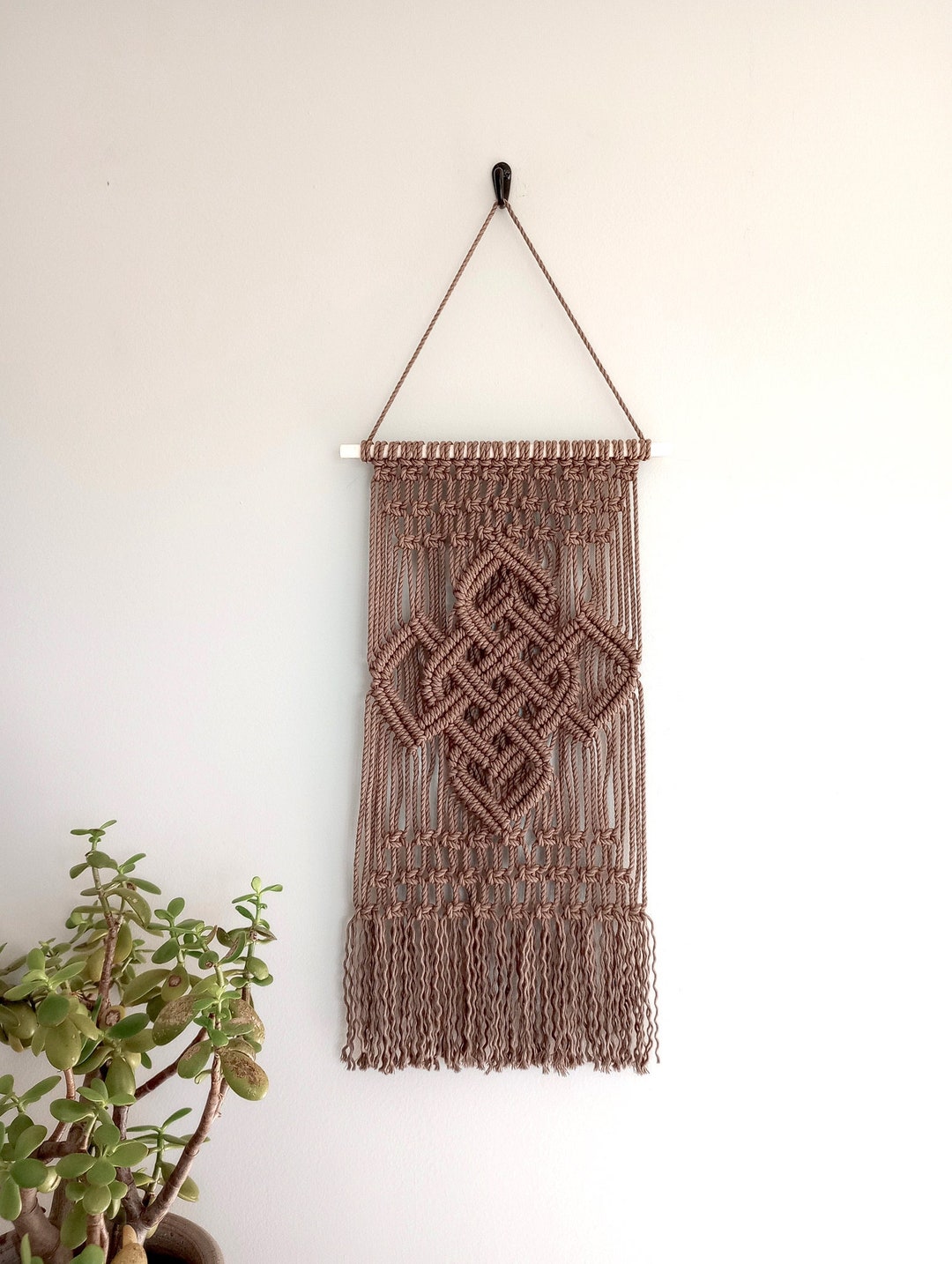 Celtic Knot Macramé Wall Art Hanging Irish Home Wall Decor - Etsy