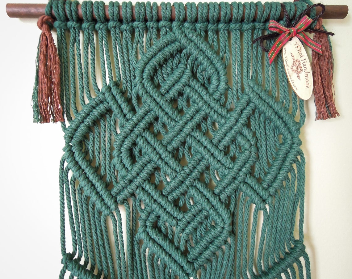 Celtic Knot Macramé Wall Art Hanging (2 Sizes),irish Decor,st. Patricks ...