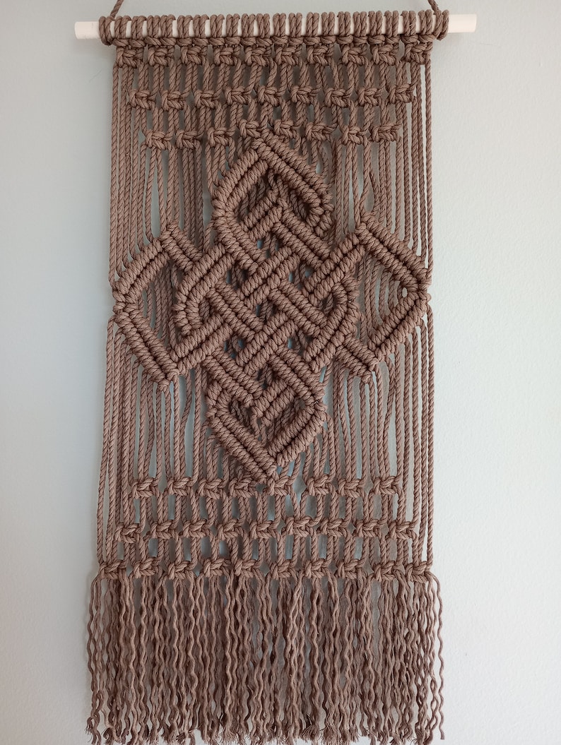Celtic Knot Macramé Wall Art Hanging Irish Home Wall Decor - Etsy