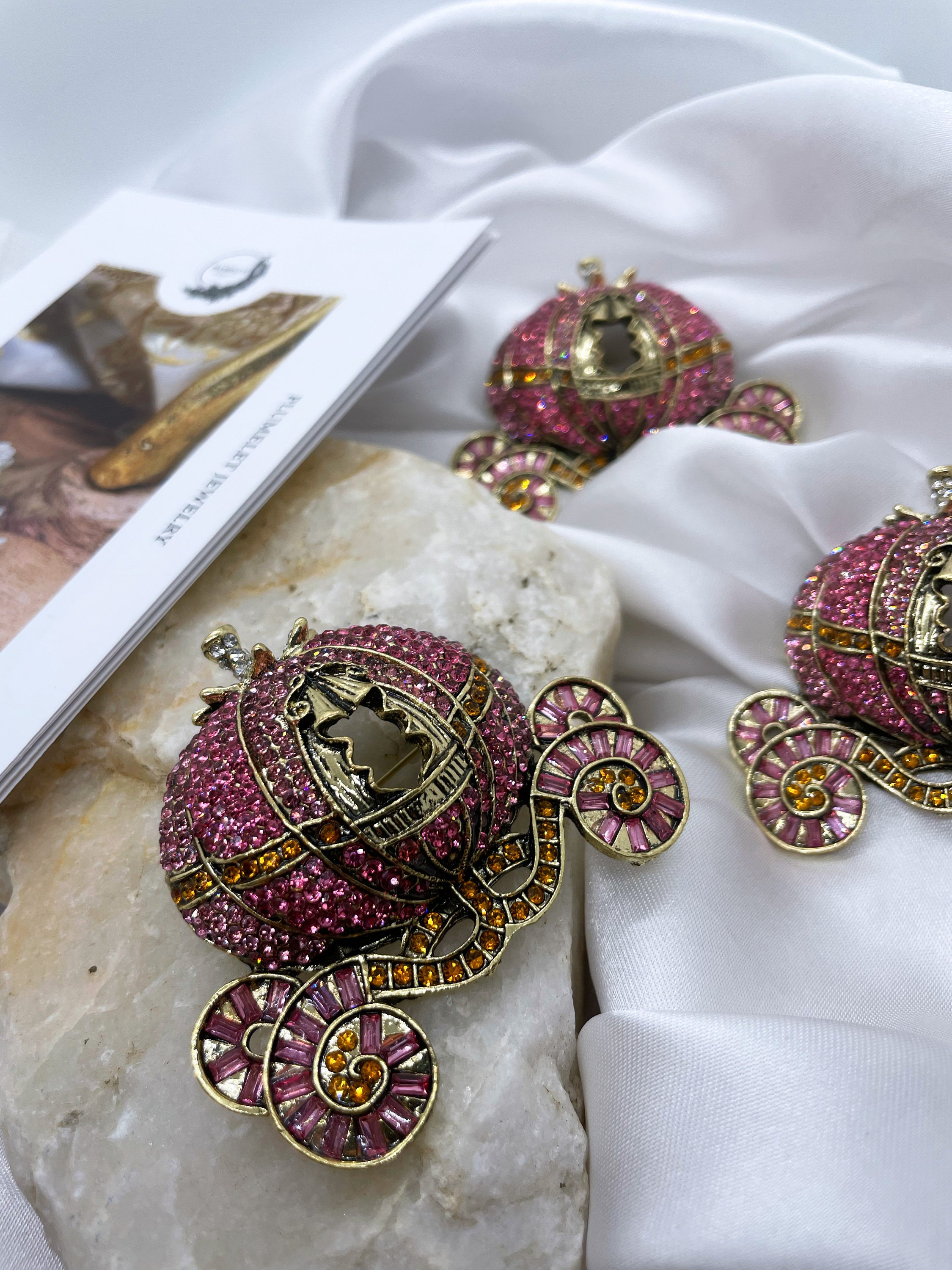 Pink Cinderella Coach Brooch - Etsy