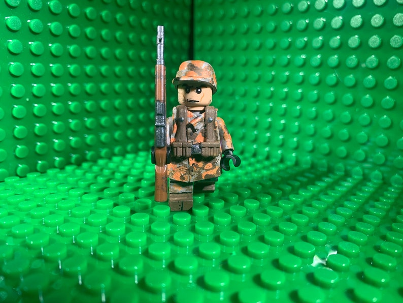 Ww2 German Eichenlaubmuster Camouflage Rifleman Made With Genuine LEGO ...