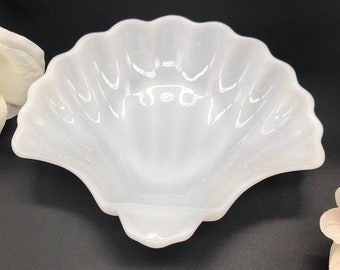 Milk Glass Shell Dish | Etsy