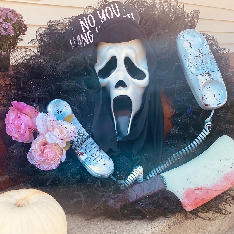 Horror Movie Wreath - Etsy