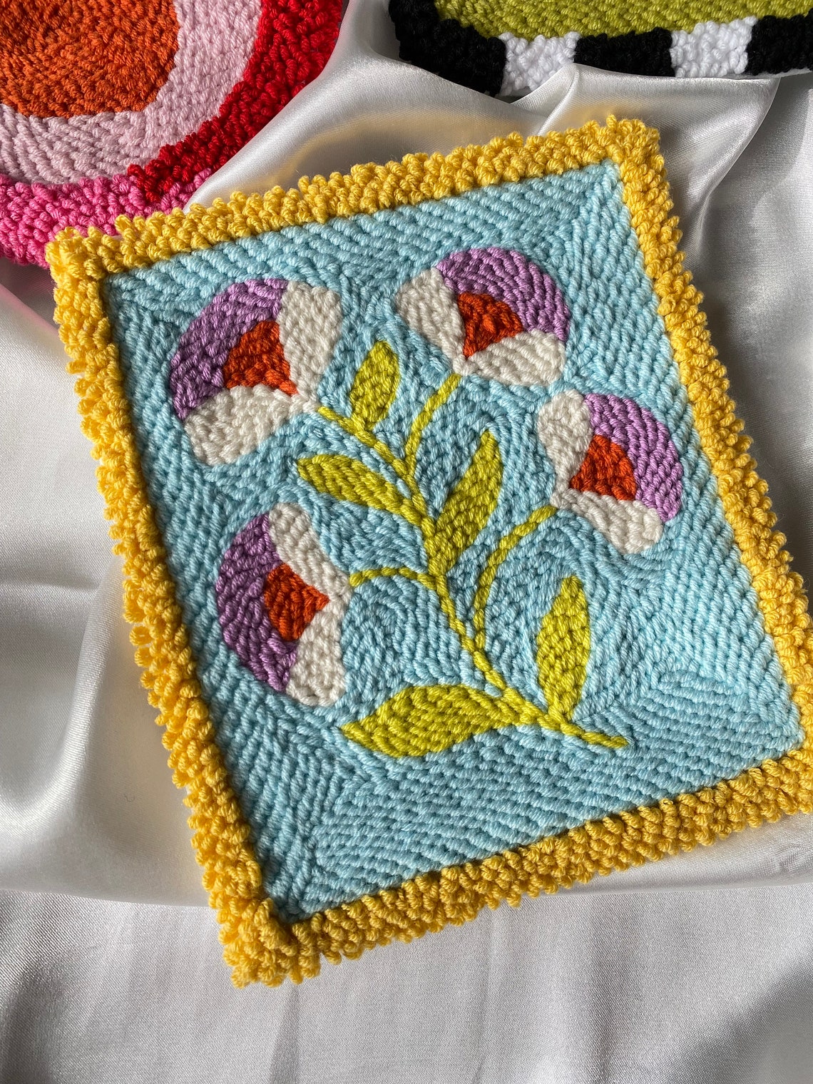 Punch Needle Wall Hanging Flower Wall Decor Hand Tufted Wall - Etsy
