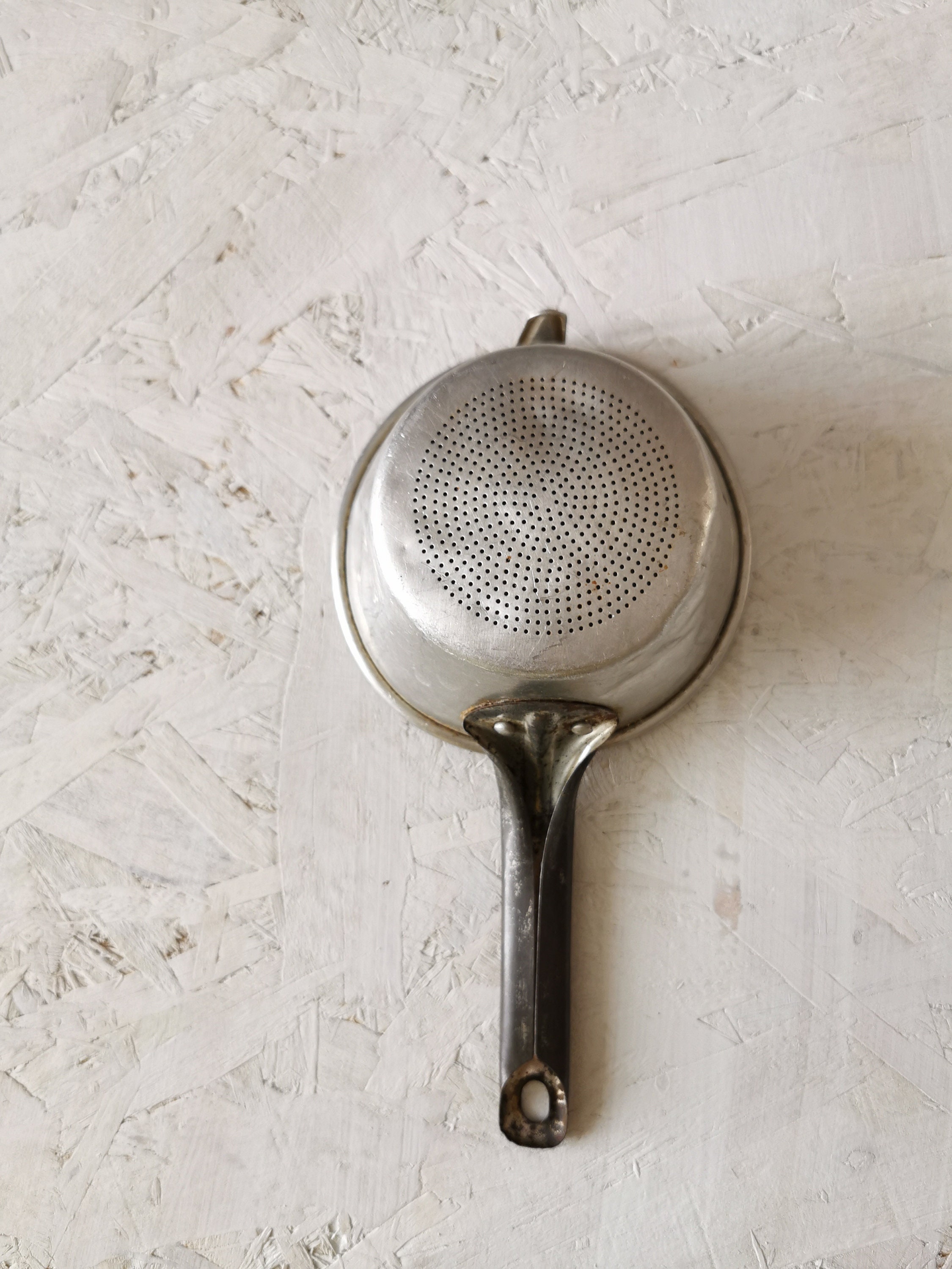 Ensembles des Passoires anciennes en aluminium, égouttoir antique ...