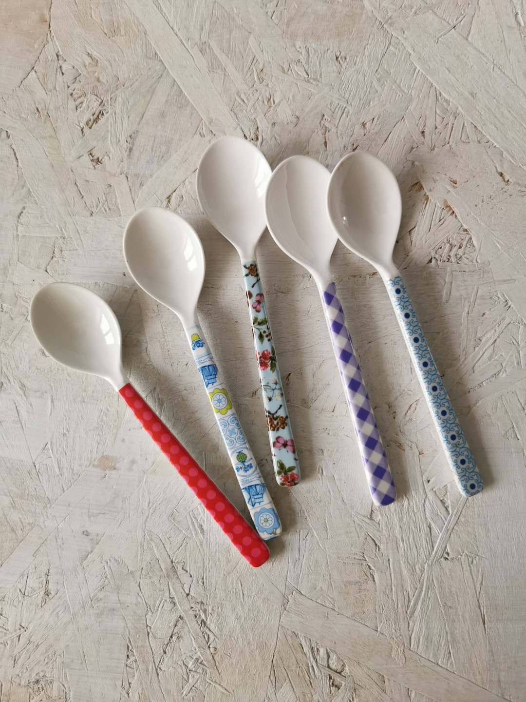 5 Small Plastic Spoons With Colored Handles Different Models - Etsy