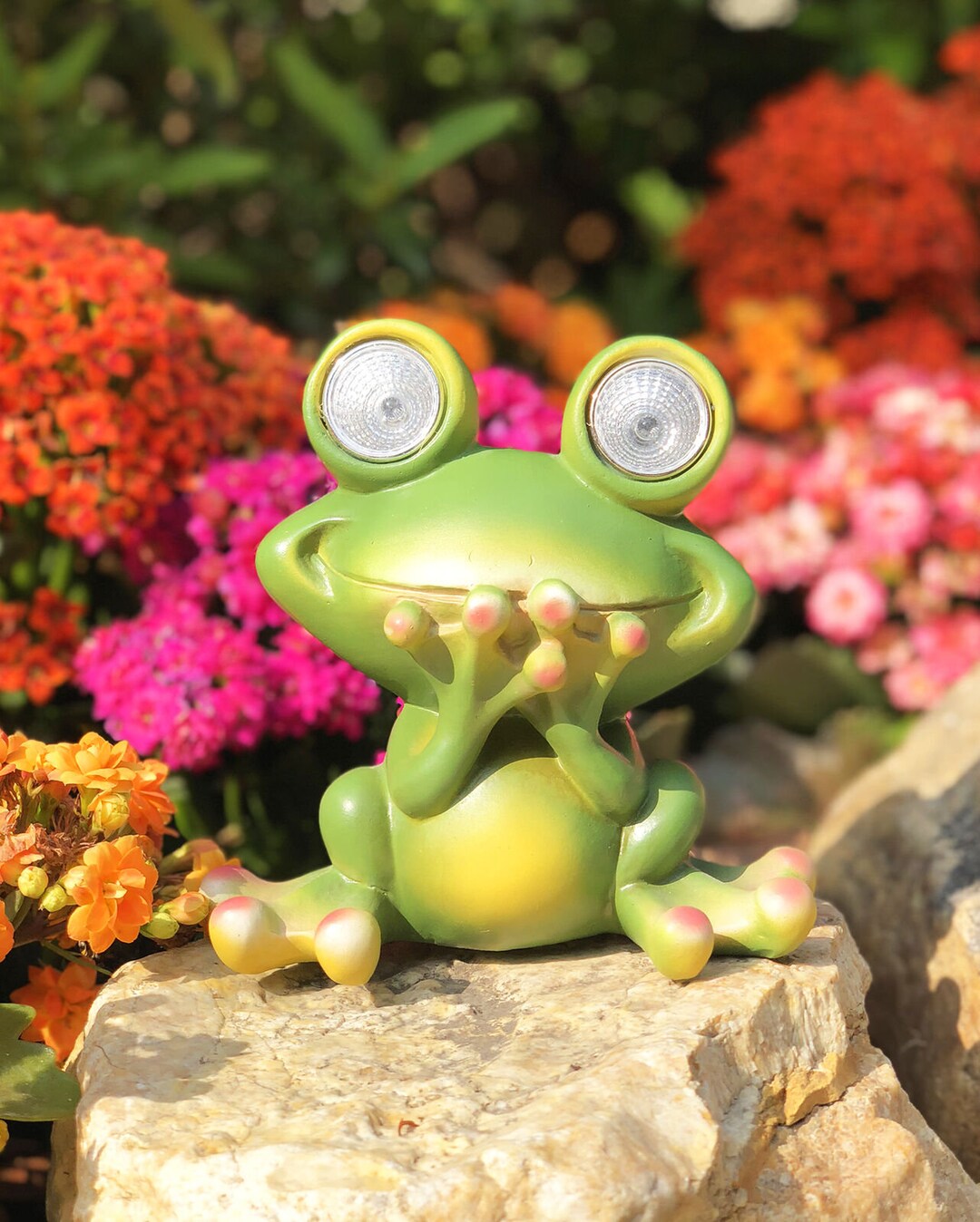 Frog W/ Solar Powered Eyes Outdoor Garden LED Light Decor - Etsy