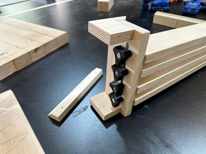 Juice Groove Jig Holder Wall Mount Holds Jig, Knobs, and Spacers French ...