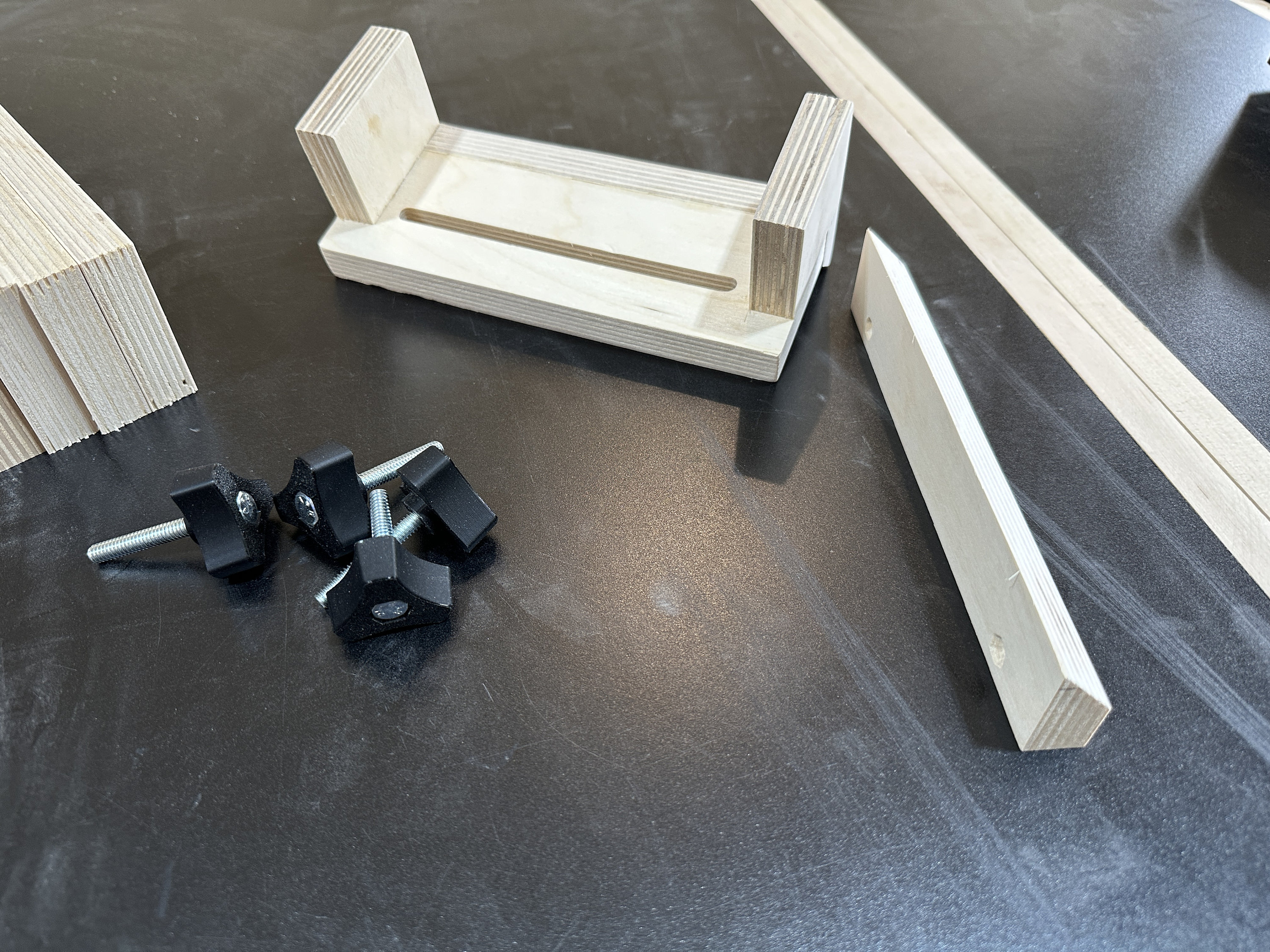 Juice Groove Jig Holder Wall Mount Holds Jig, Knobs, and Spacers French ...