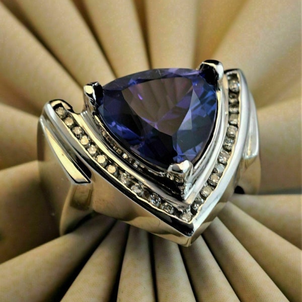 Trillion Ring - Etsy