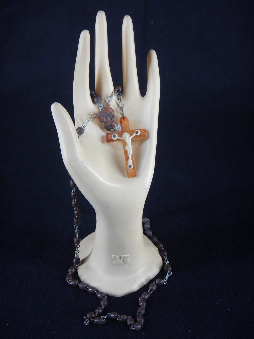 Irish Carved Horn Rosary Beads and Crucifix - Mitchell Rosary Factory ...