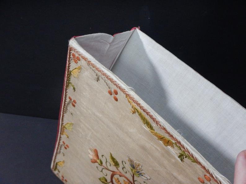 Antique Catholic Burse: Finely Hand Embroidered Silk From France ...