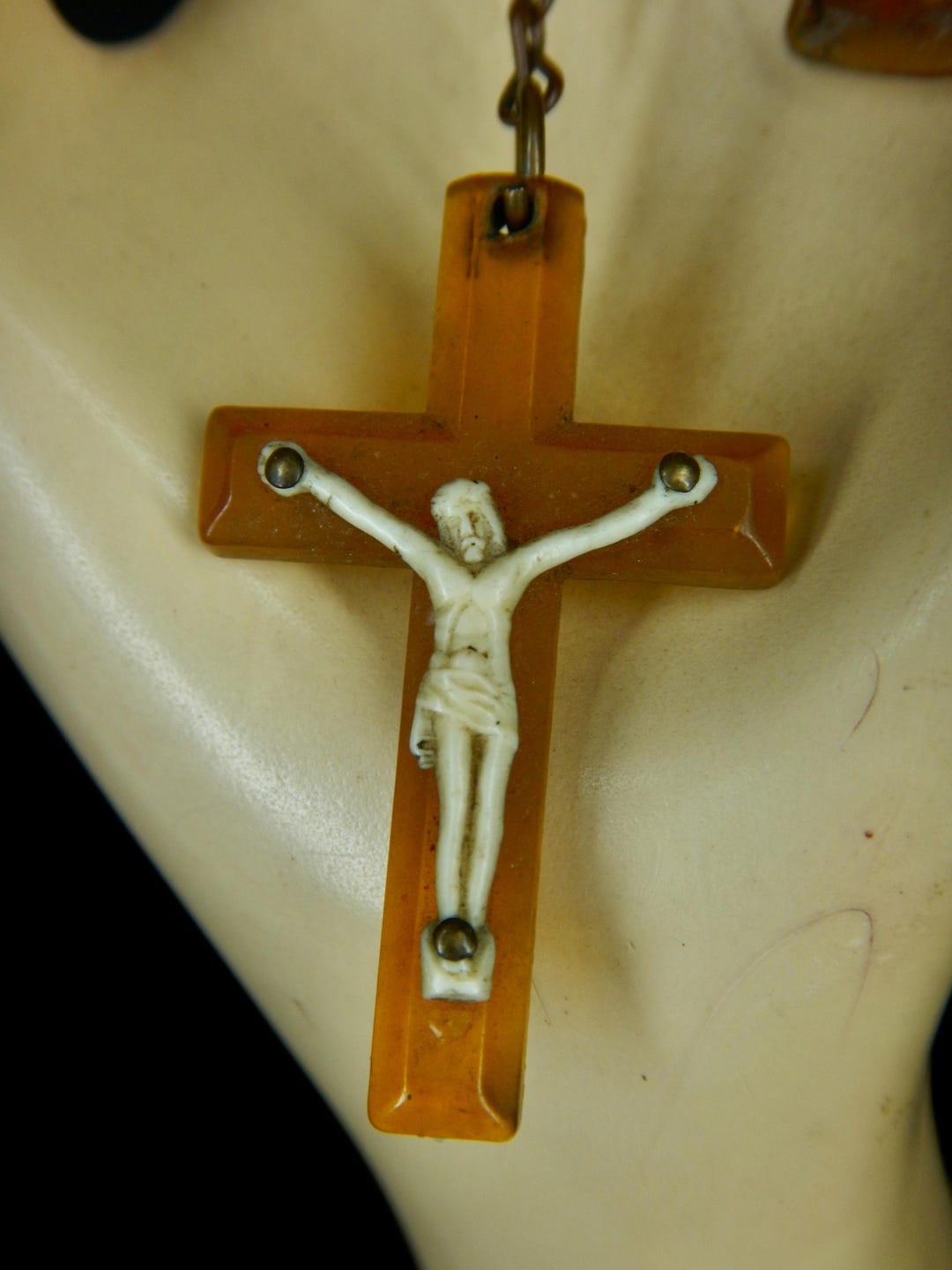 Irish Carved Horn Rosary Beads and Crucifix - Mitchell Rosary Factory ...