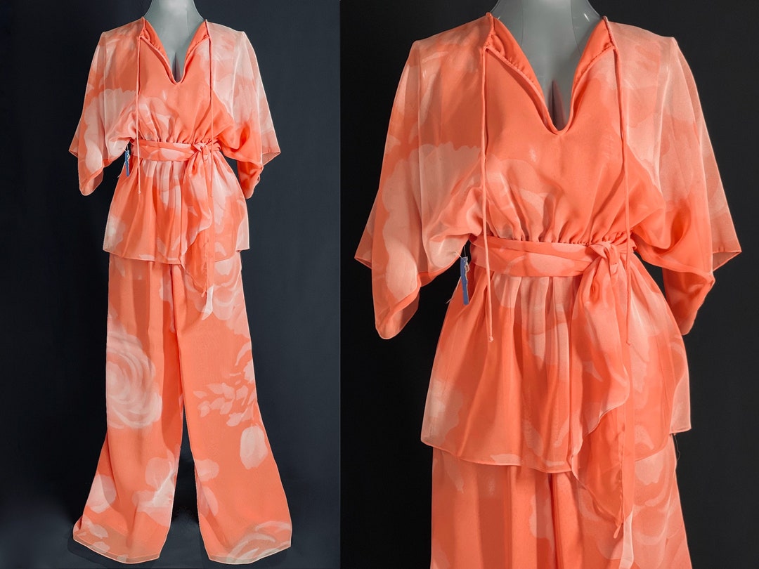 70s Coral Pant Set by Harold Levine - Etsy